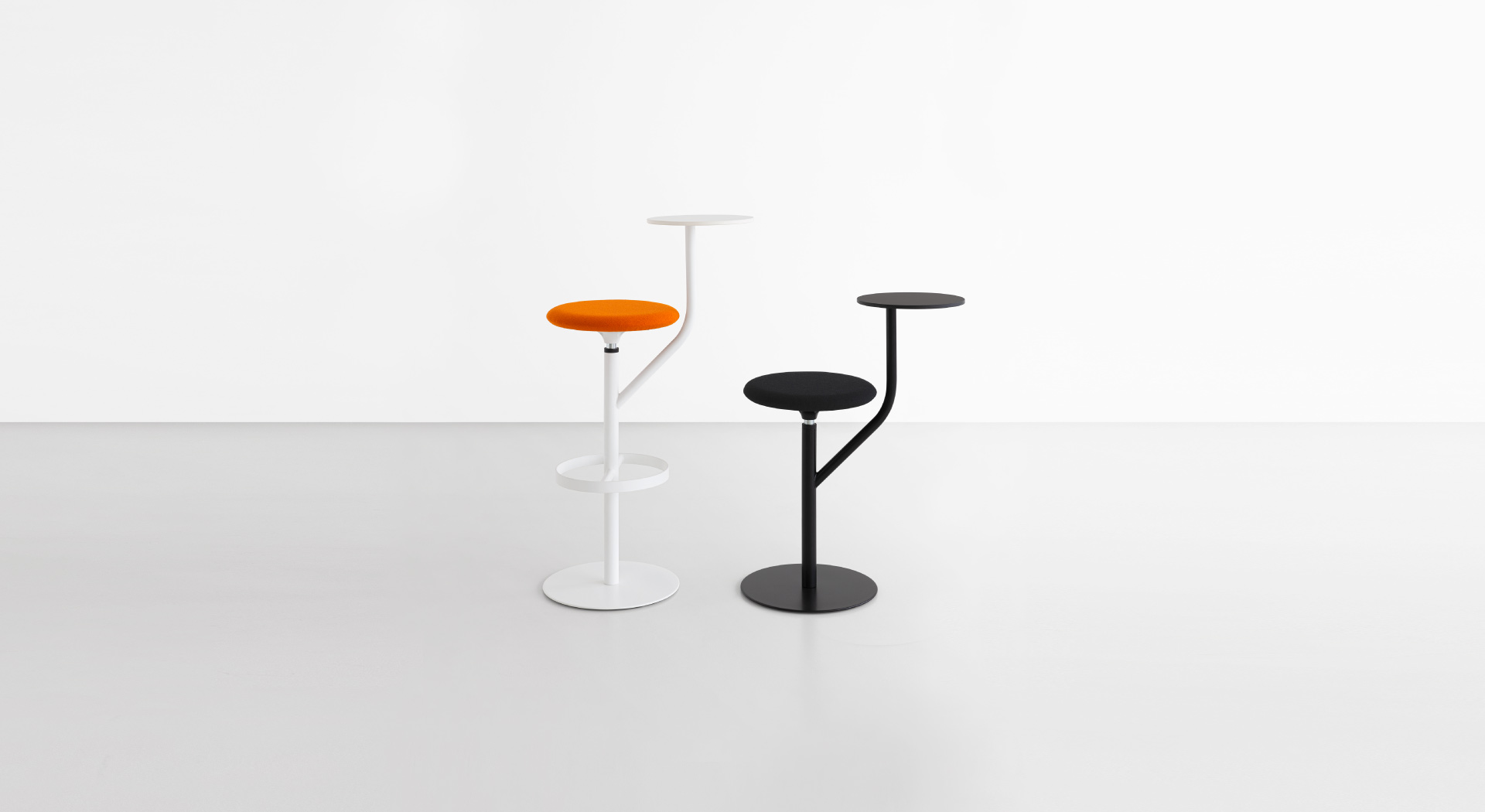 AARON, THE NEW STOOL WITH TABLET, News - Lapalma